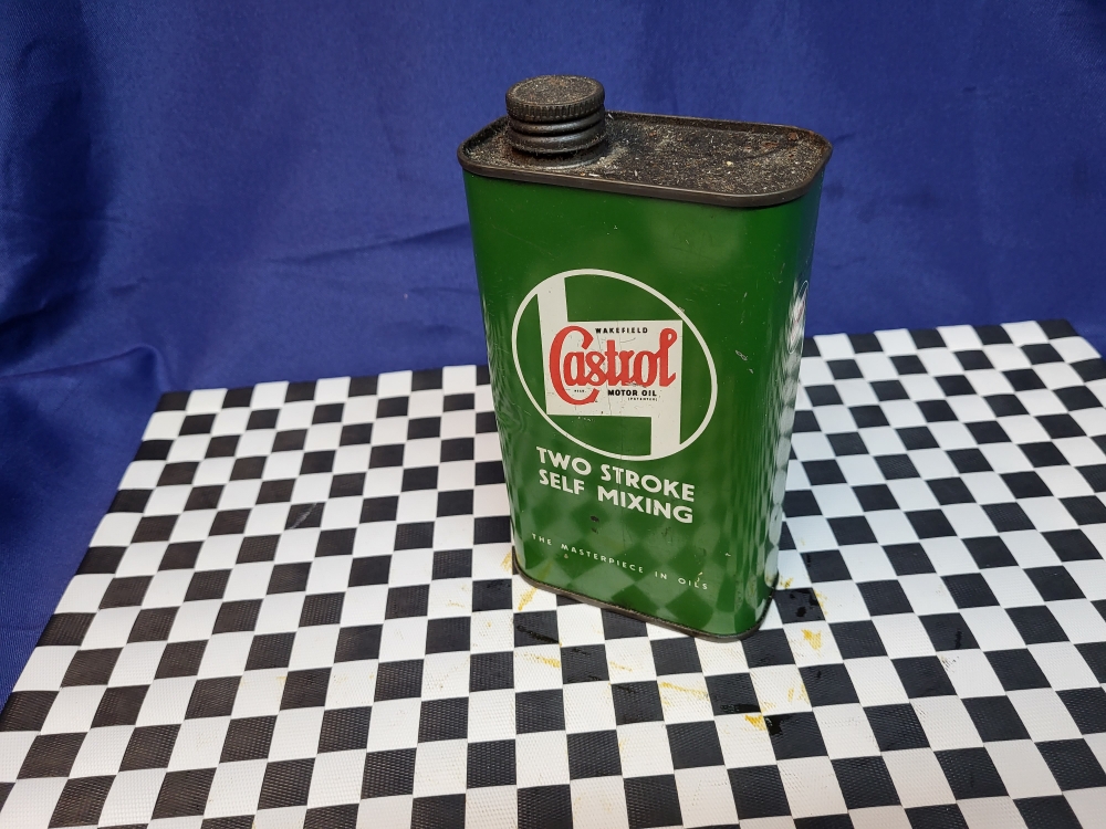 CASTROL 2 stroke self mix oil 1 pint FULL | Automobilia-UK - vintage ...
