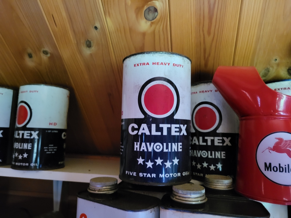Havoline Caltex oil cans x 4 | Automobilia-UK - vintage petrol pumps ...