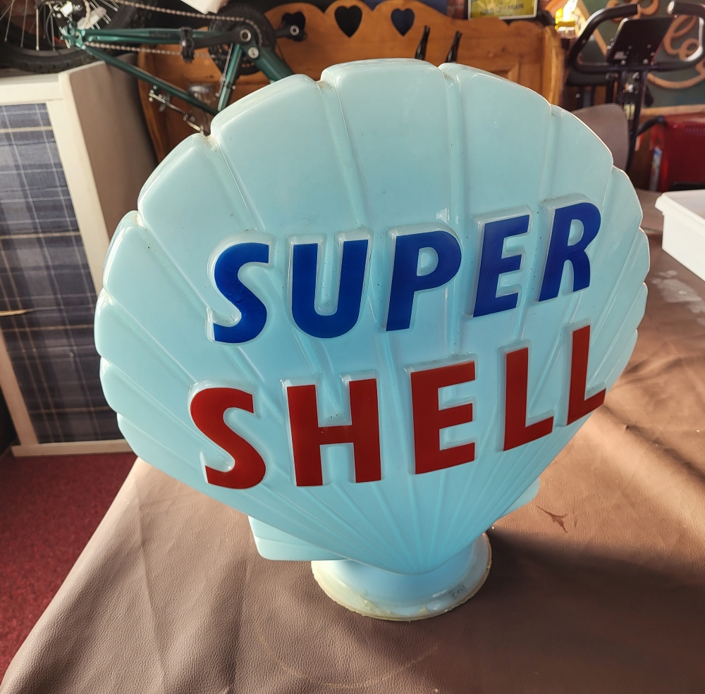 SHELL Super BLUE original glass globe STUNNING ! Pumps and Globes ...